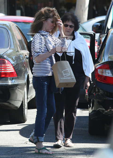 Lara Flynn Boyle -- Mystery Behind Shocking New Photographs | Photo 6 ...