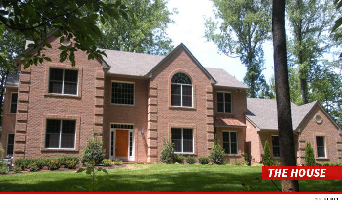 Ray Rice -- Selling Baltimore Mansion | TMZ.com