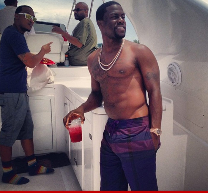 20 Surprise Kevin Hart Six-Pack Shots To Earn Your #MCM Love! | TMZ.com