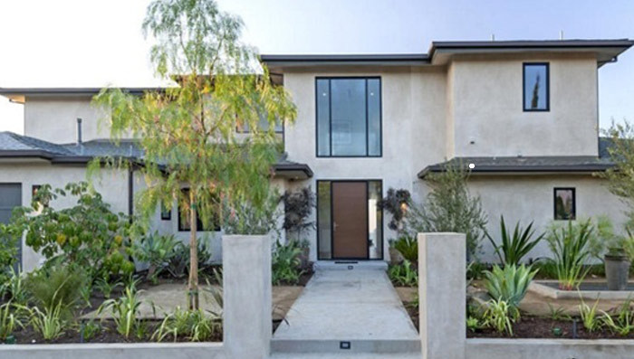 Russell Westbrook -- Buys Scott Disick's Mansion ... For $4.65 Mil ...