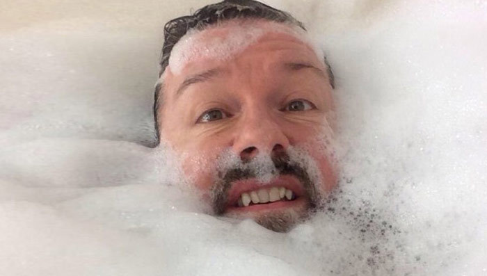 Soapy Stars In The Tub To Celebrate Bubble Bath Day | TMZ.com