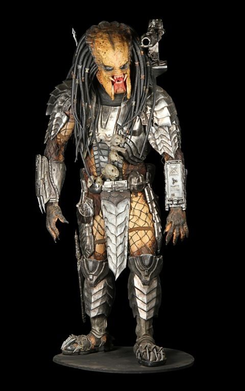 Iconic Film Memorabilia -- "X-Men," "Alien Vs. Predator," "Harry Potter ...