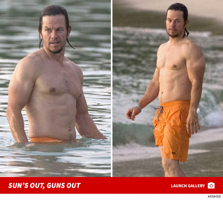 Mark Wahlberg Flexin' His Muscles | TMZ.com