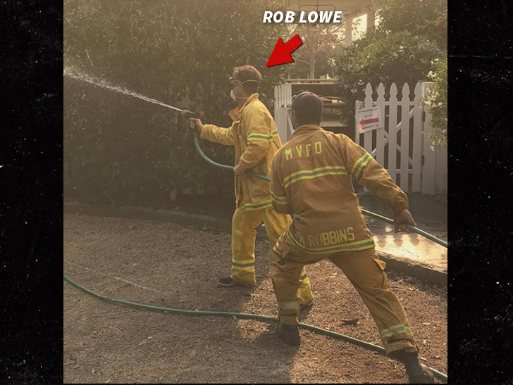 Rob Lowe Fights Santa Barbara Wildfires, Feeds Firefighters | TMZ.com