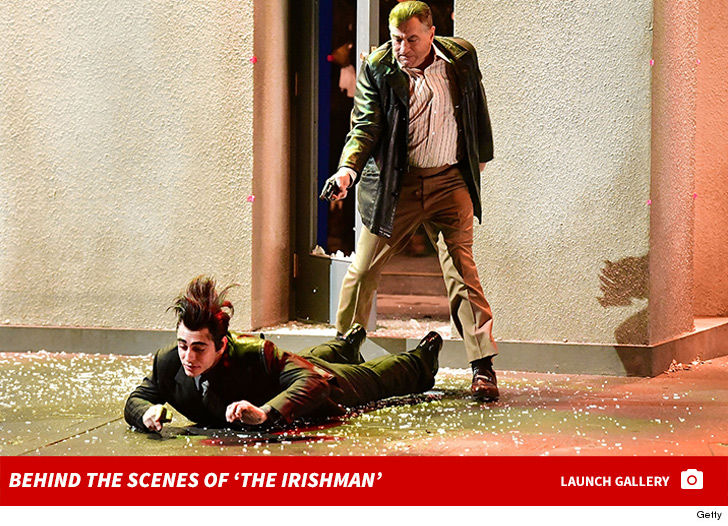 Robert De Niro Wears High Platform Shoes to Look Taller Next to Al ...