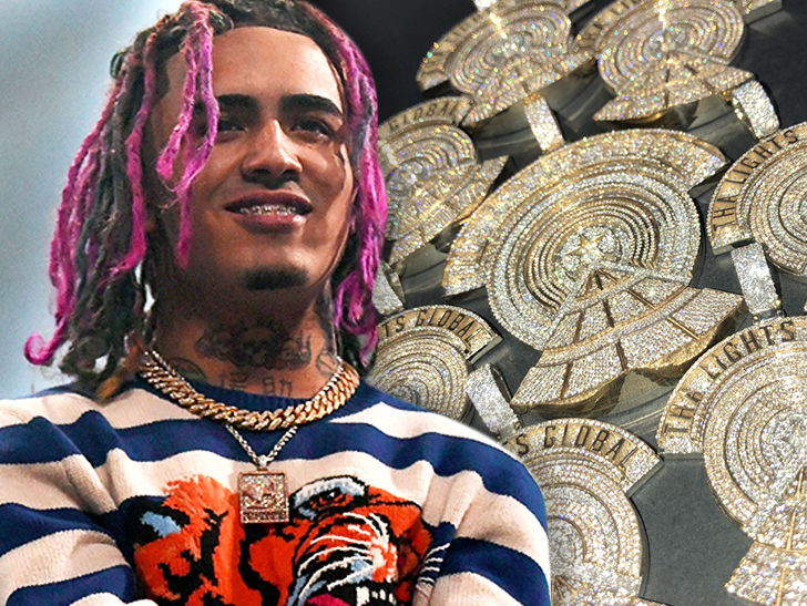 Lil Pump Hooks Crew Up with $350k in Chains | TMZ.com