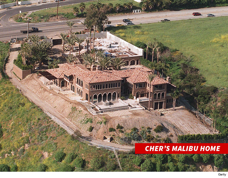 Cher's Panic Alarm Sends Swarm of Police Cars to Malibu Residence | TMZ.com