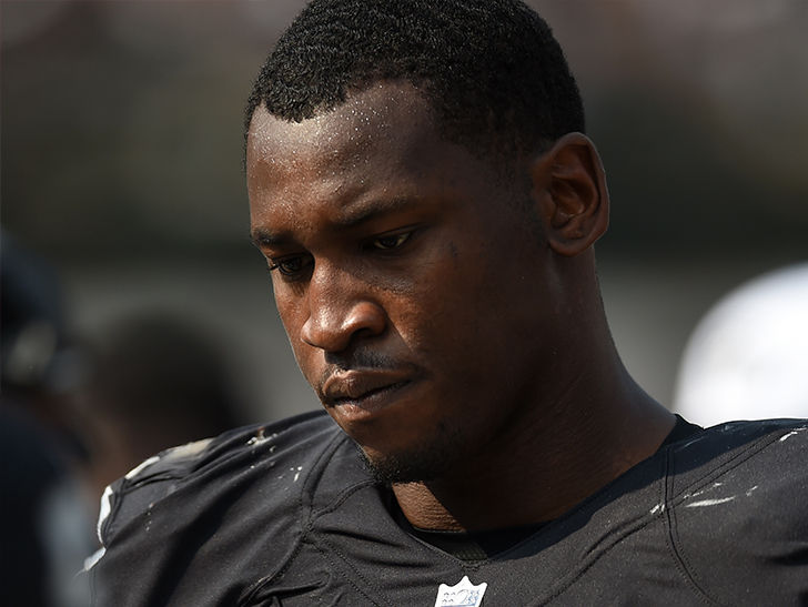Aldon Smith 'Drinking Every Day,' Friends Concerned He'll Die | TMZ.com