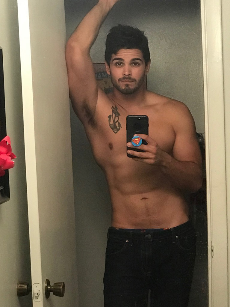 Daniel Rengering Hot Shots | Photo 1 | TMZ.com