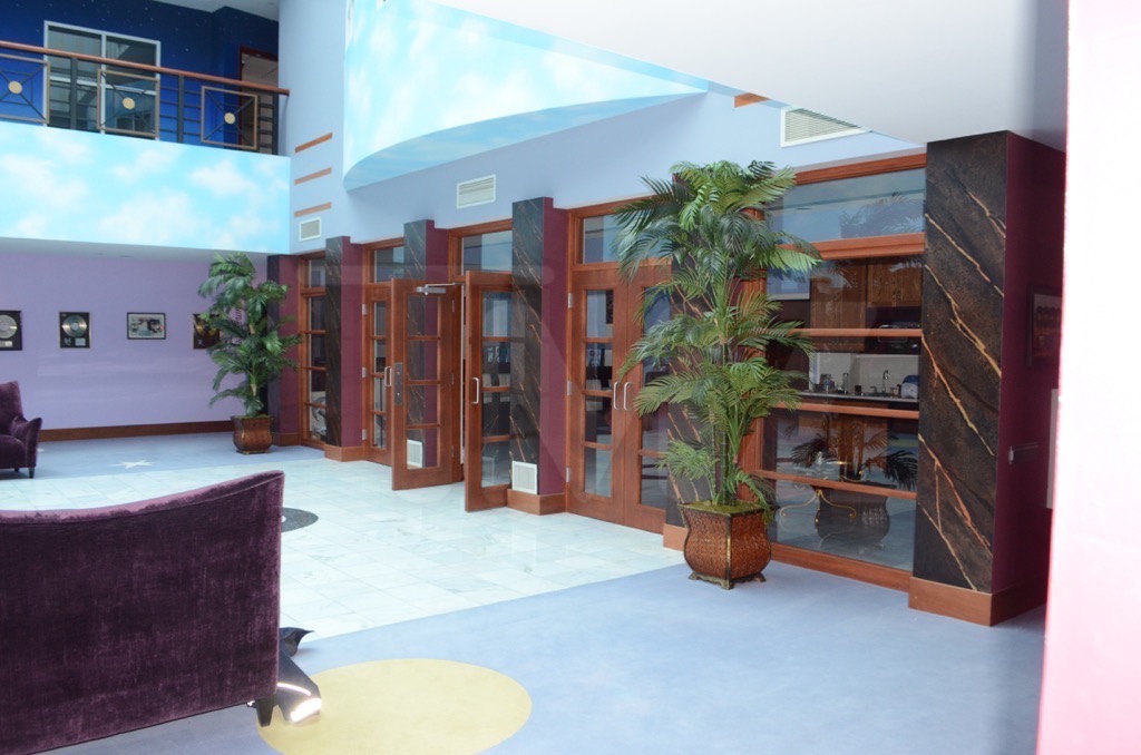 Inside Prince's Paisley Park Home | Photo 1 | TMZ.com