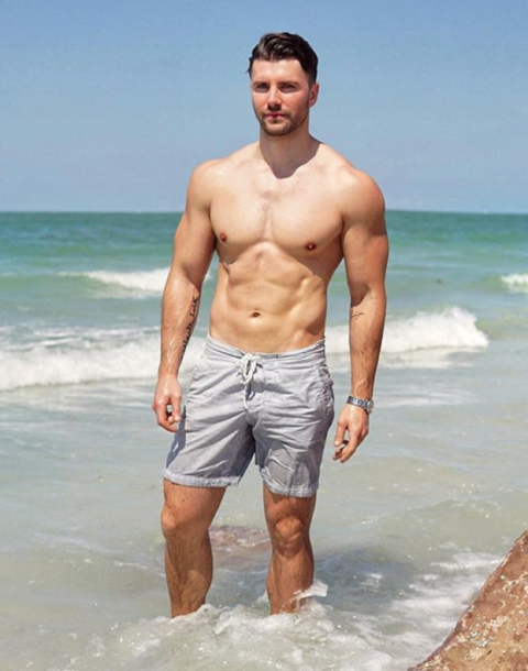 Shirtless Shots of 'The Bachelorette' Season 14 Men | Photo 1 | TMZ.com