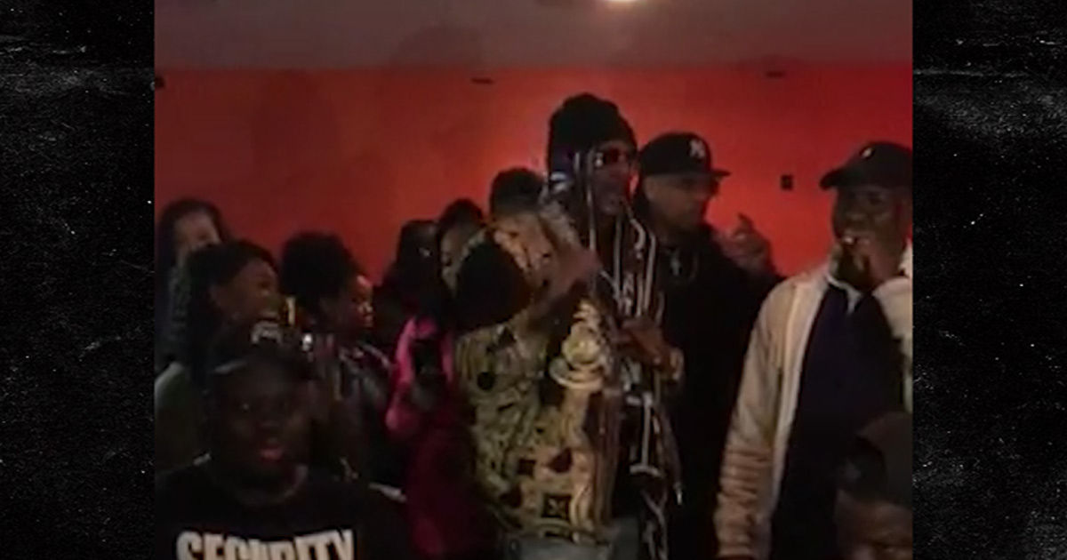 R. Kelly Makes Paid Club Appearance, Performs 'Bump N' Grind' | TMZ.com